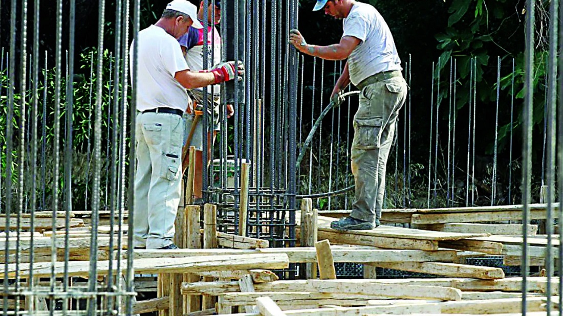 Καταγγελία στην Κρήτη: "Δικηγορική εταιρεία στήνει σύγχρονο ...