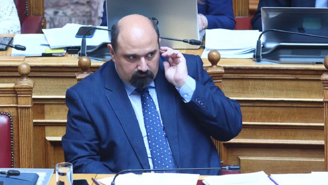 Παραιτείται ο Χρήστος Τριαντόπουλος υπό το βάρος του μπαζώματος στα ...